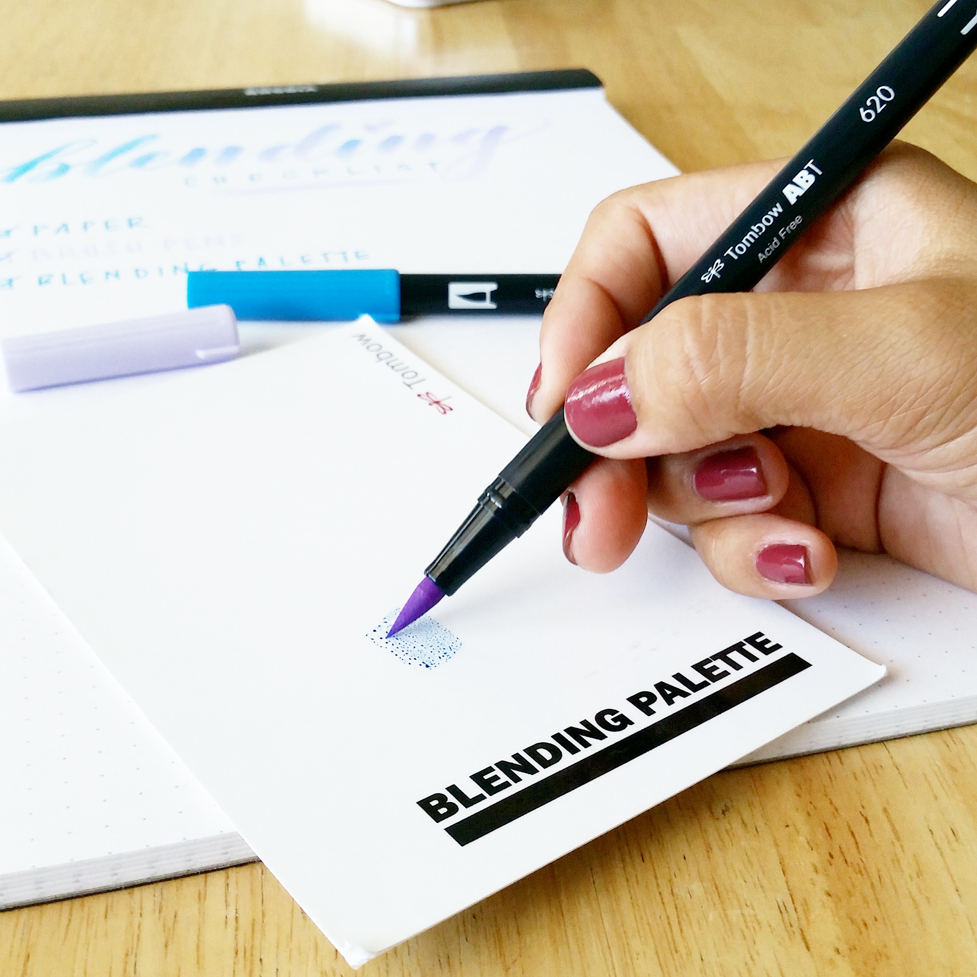 How to blend with the Tombow blending palette and dual brush pens ...