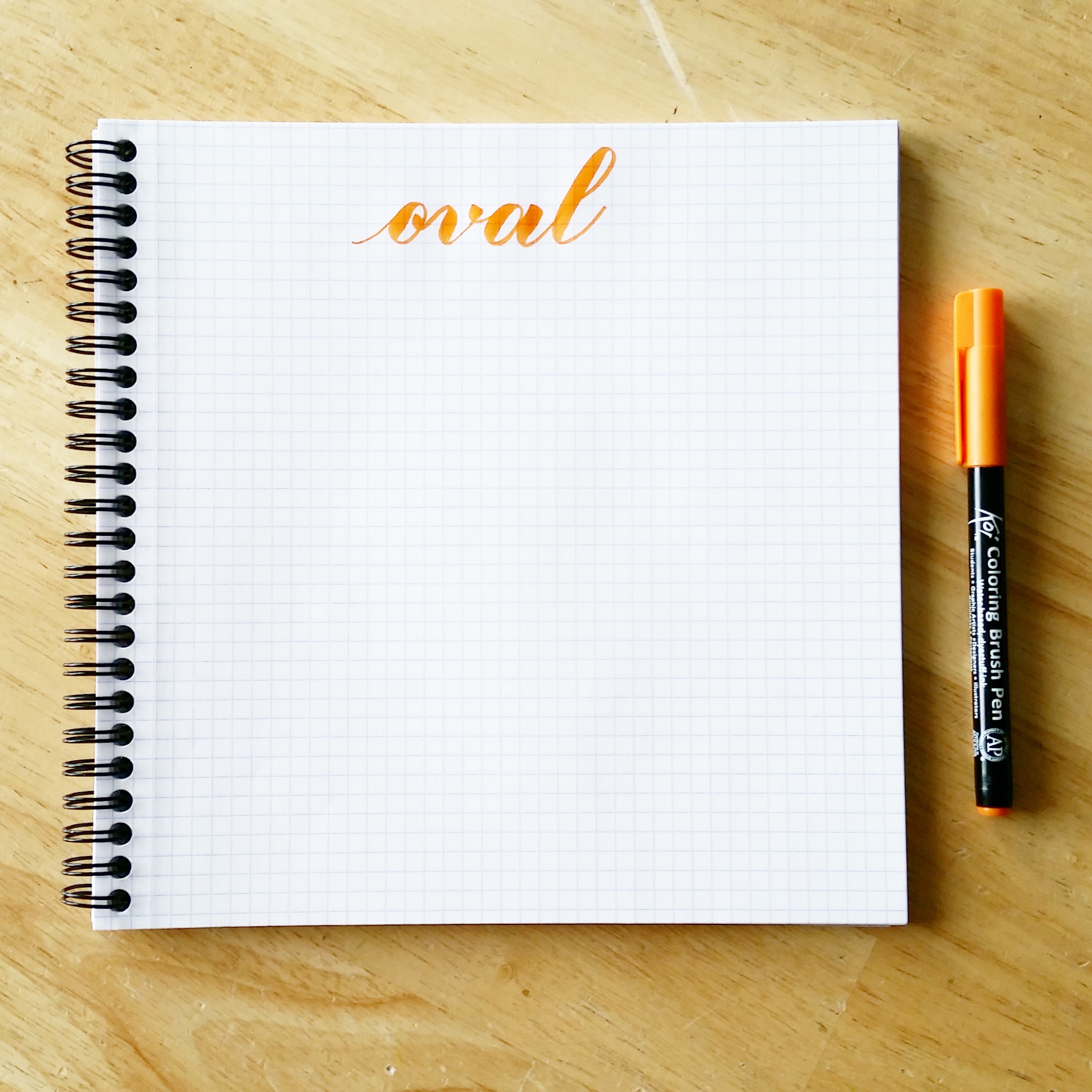 Basic brush calligraphy strokes: The oval – Pieces Calligraphy